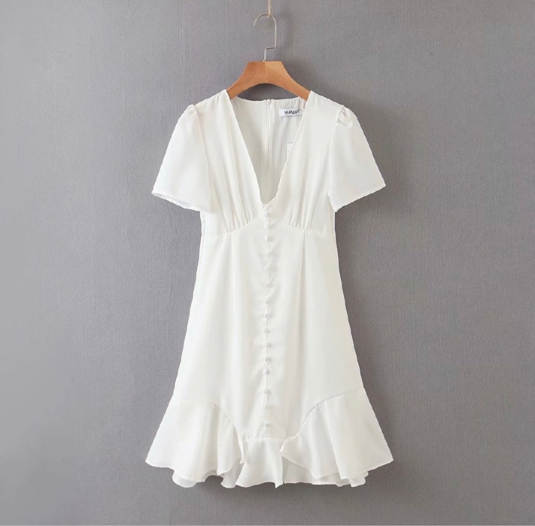 White French Style V Line Dress, Women's Fashion, Dresses & Sets ...