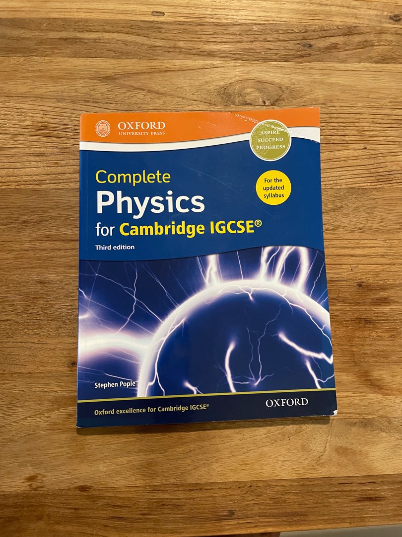 Complete Physics for Cambridge IGCSE, Third edition, Hobbies & Toys, Books & Magazines ...
