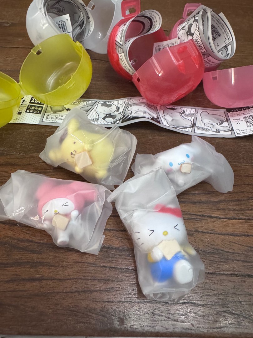 Complete Sanrio running late gachapon takara, Hobbies & Toys ...
