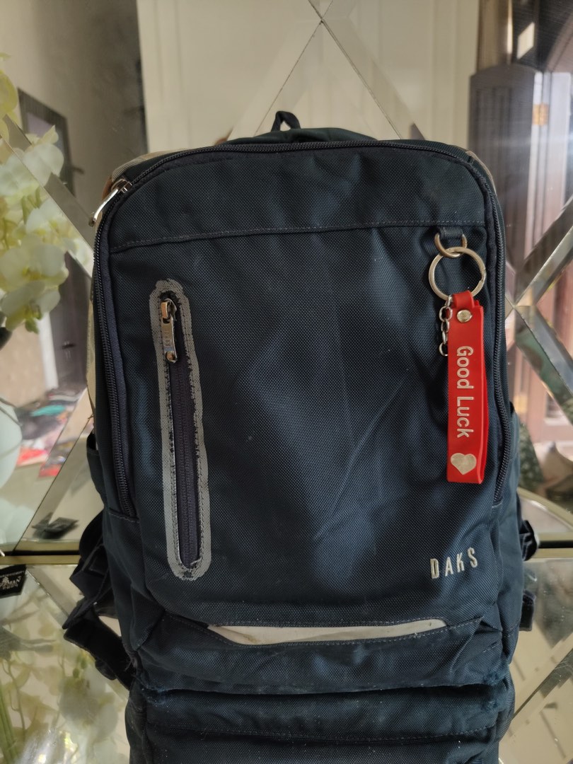 Daks backpack, Fesyen Pria, Tas & Dompet , Ransel di Carousell