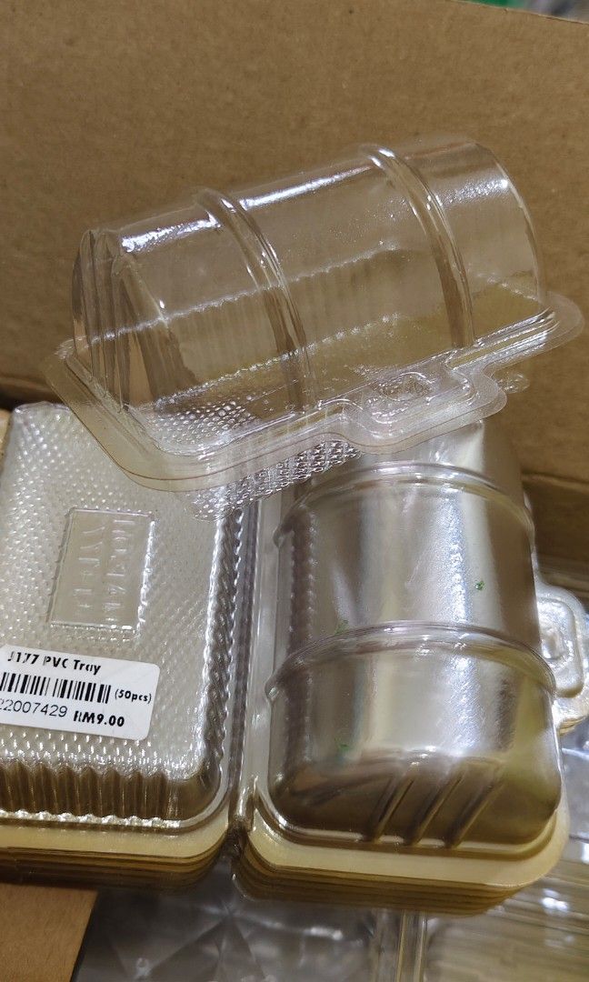 Desserts / Kuih Container, Looking For on Carousell