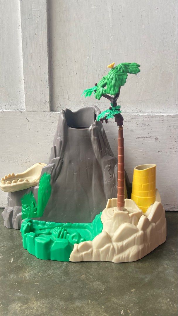 Diorama gunung playdoh dino crew gunung dinosaurus hasbro, Toys ...