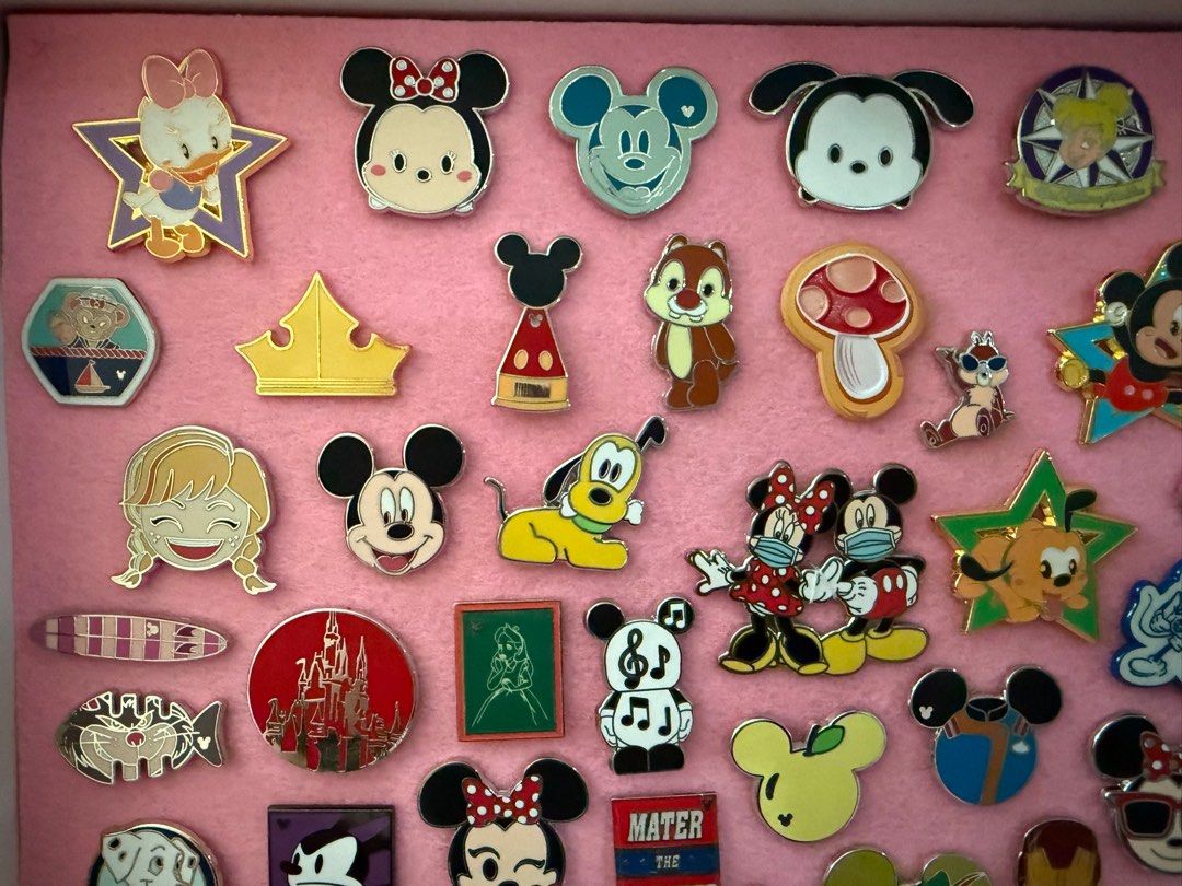 Disney Pin Trading Duffy Mickey Pluto Chip Dale Minnie Daisy, Hobbies ...