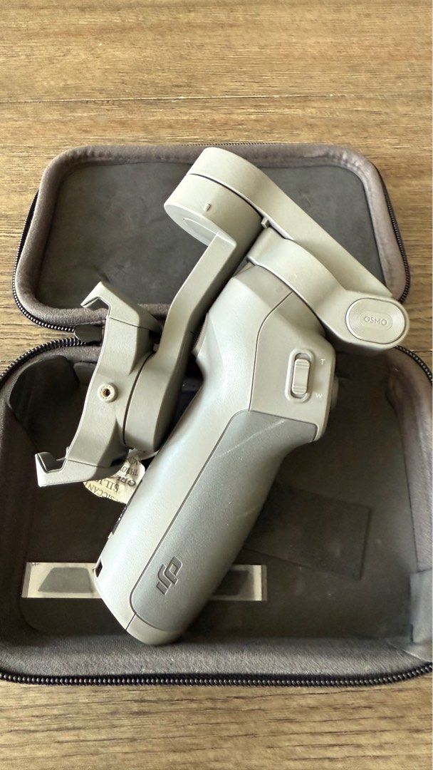 DJI Osmo Mobile 3 Combo, Mobile Phones & Gadgets, Mobile & Gadget ...