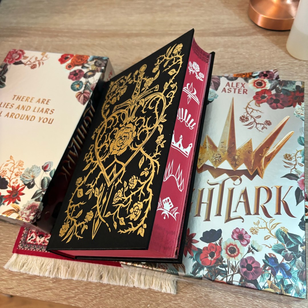 LIGHTLARK by Alex Aster - Collector's Edition FAIRYLOOT LIMITED EDITION ...