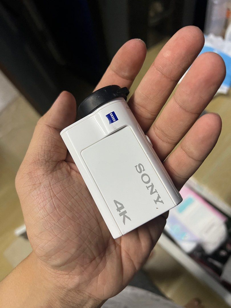 Sony fdr-X3000 action camera, Photography, Video Cameras on Carousell