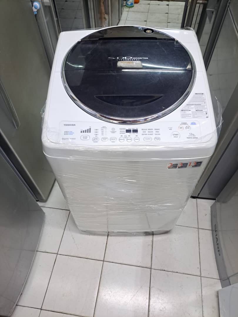 Toshiba 12kg full autocratic washing machine good condition one month ...