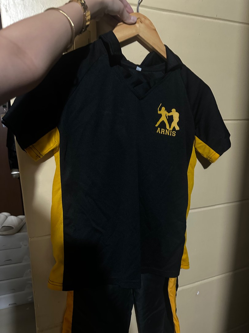 UST - Pathfit Arnis Uniform + Arnis Set, Women's Fashion, Activewear on ...