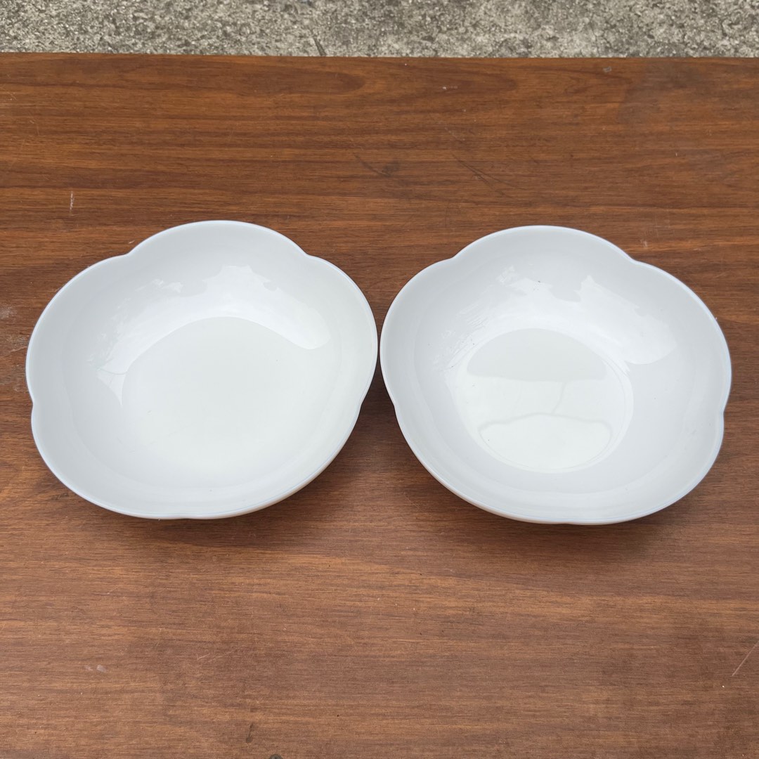 YAMAZAKI Flower-shaped White Deep Plates ( 2 pcs. ), Furniture & Home ...