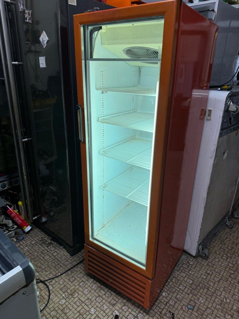 280 Liter Display chiller, TV & Home Appliances, Kitchen Appliances ...