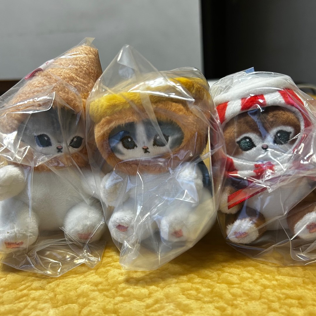 KFC Mofusand Bucket Egg Tart Drumstick Keychain Set, Hobbies & Toys ...