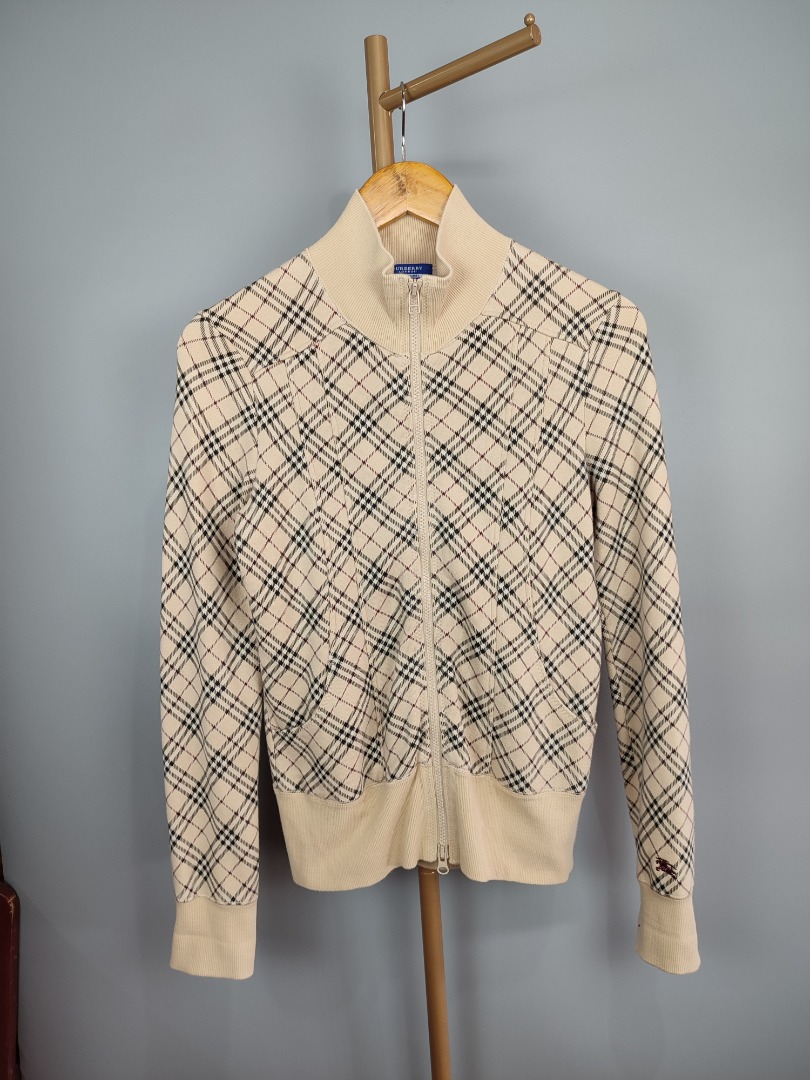 AUTHENTIC BURBERRY NOVA CHECK ZIP JACKET, Luxury, Apparel on Carousell