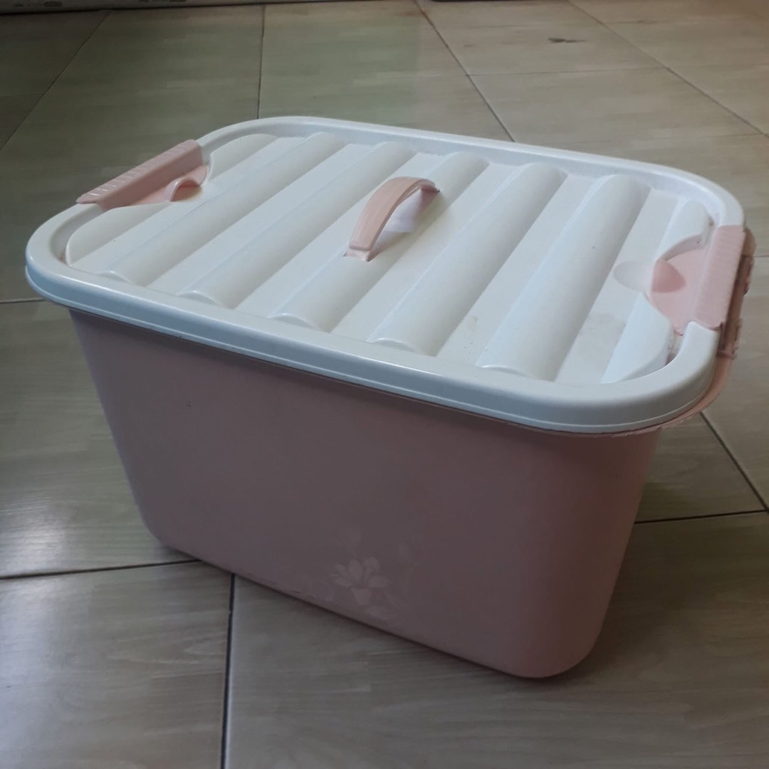 Box container - small size, Perabotan Rumah di Carousell