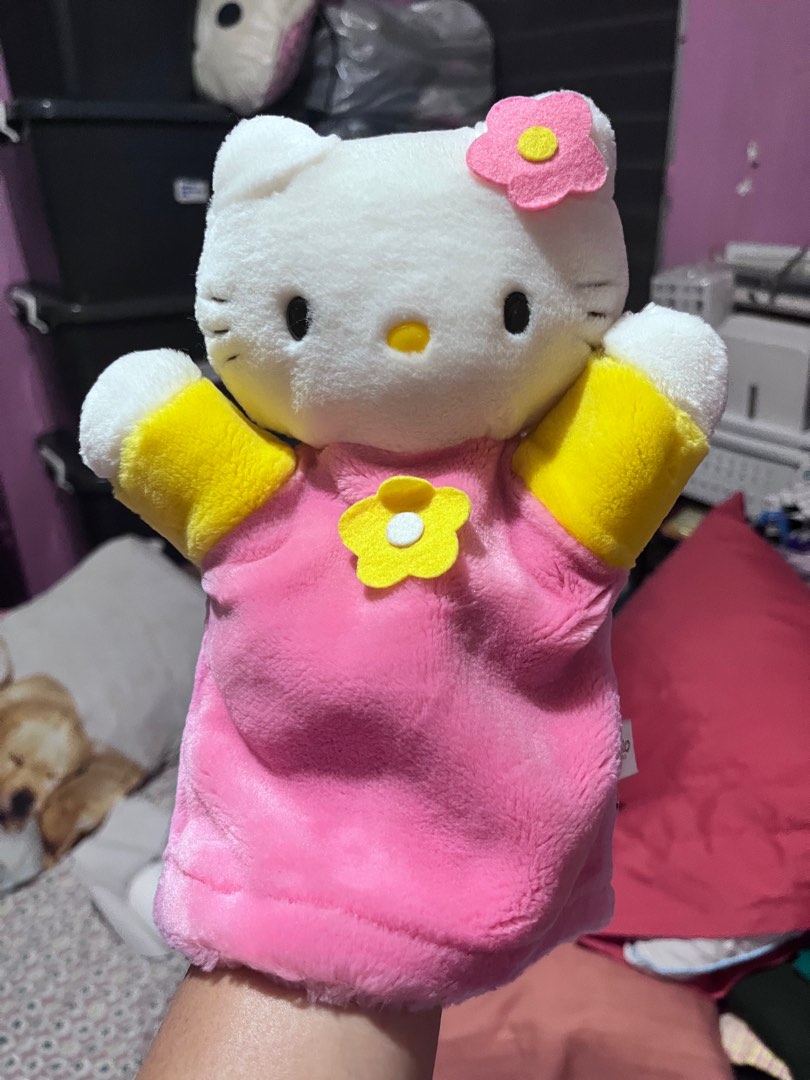 Hello kitty hand puppet, Hobbies & Toys, Toys & Games on Carousell