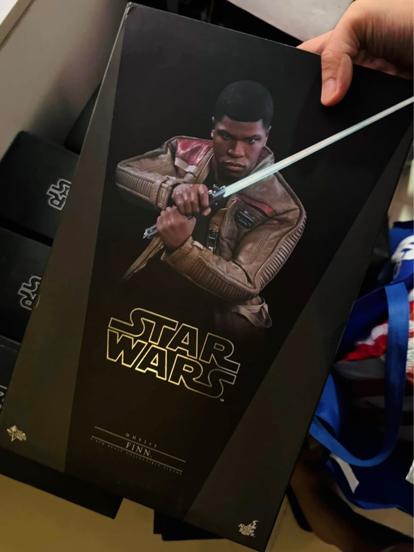 HOT TOYS STARWARS FINN, Hobbies & Toys, Toys & Games on Carousell