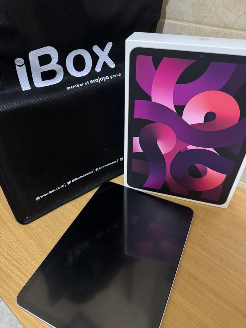 iPad Air M1 256gb (Ori iBox), Telepon Seluler & Tablet, Tablet di Carousell