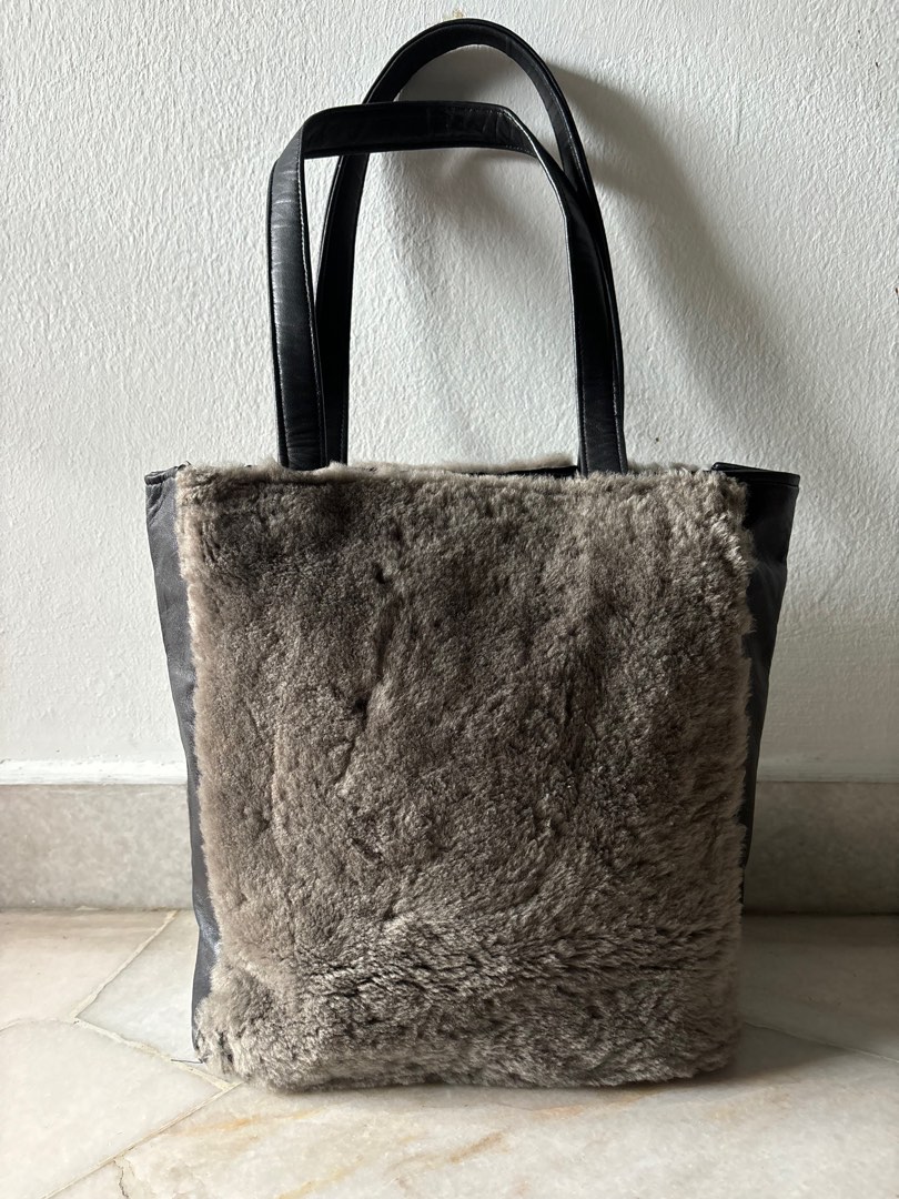 Japan Fluffy Leather Tote Bag, Women's Fashion, Bags & Wallets, Tote ...