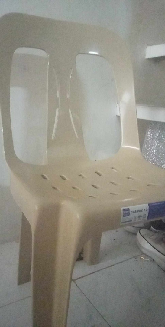 Jolly Table and 2 Uratex Chairs, Furniture & Home Living, Furniture ...