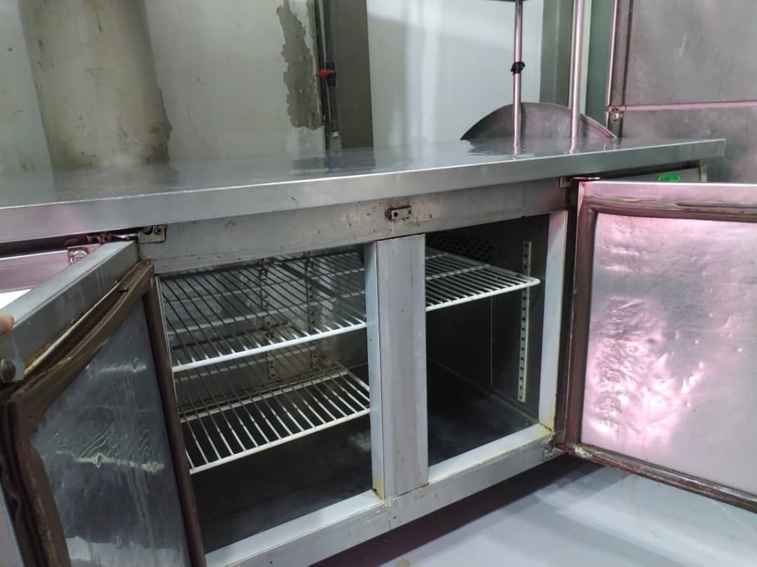 Kitchen chiller / counter Top / kitchen chiller 3 door, TV & Home ...