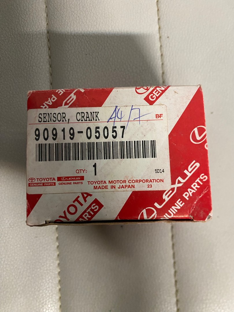 Lexus IS250 Toyota Mark X Crankshaft position sensor 90919-05057, Car ...