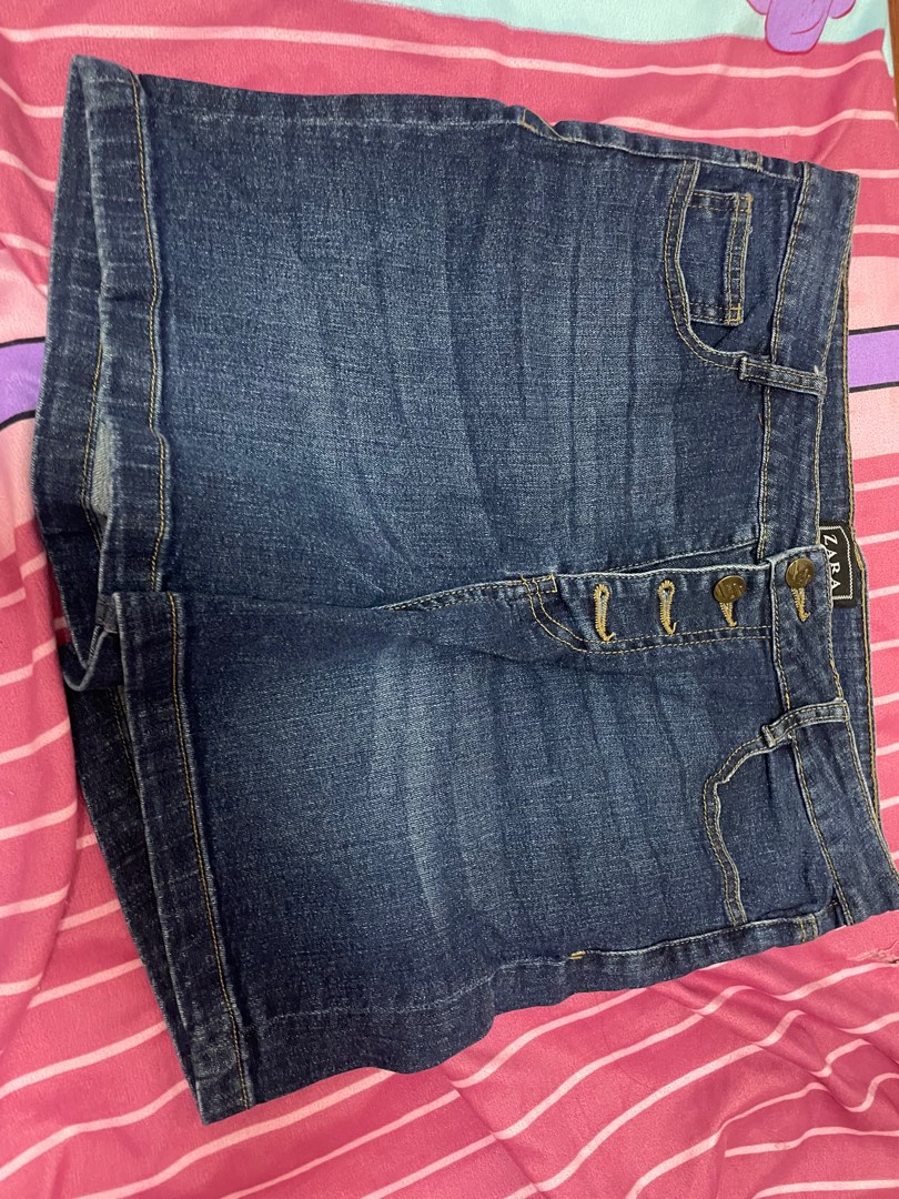 Maong Short, Women's Fashion, Bottoms, Shorts on Carousell