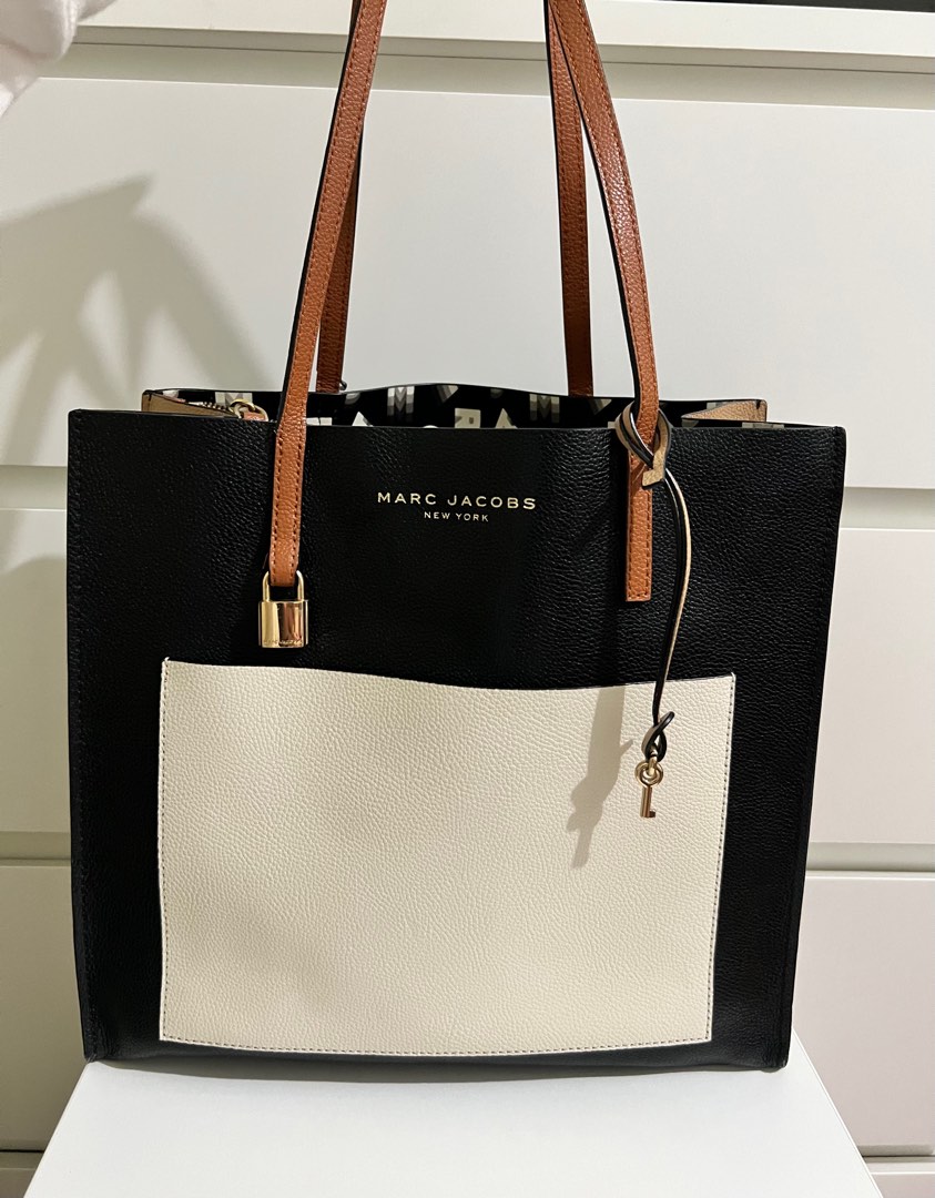 MARC JACOBS LARGE GRIND SMOKED ALMOND, Luxury, Bags & Wallets on Carousell