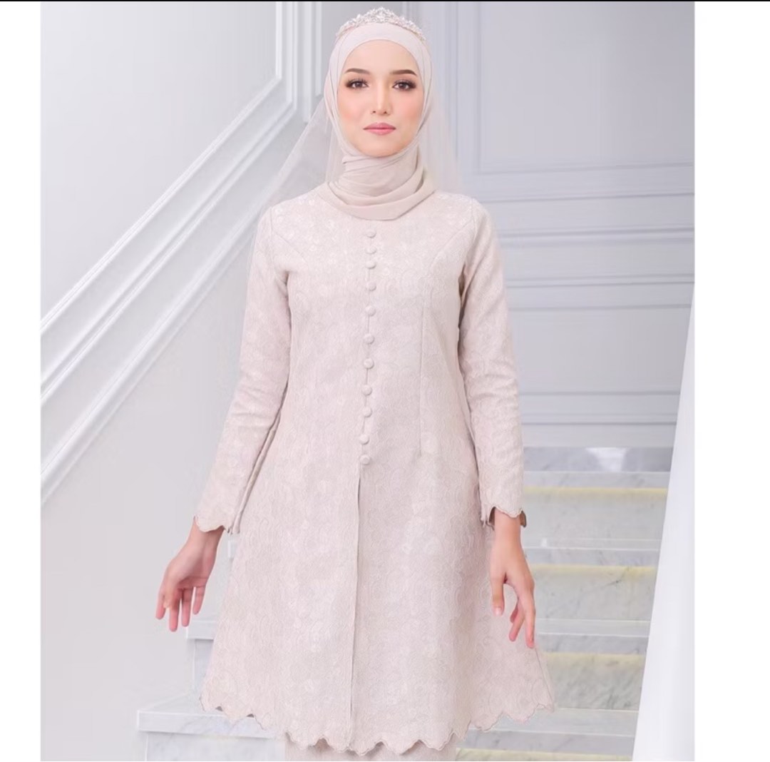 MARWA KEBAYA HIJABISTA HUB, Women's Fashion, Muslimah Fashion, Baju ...