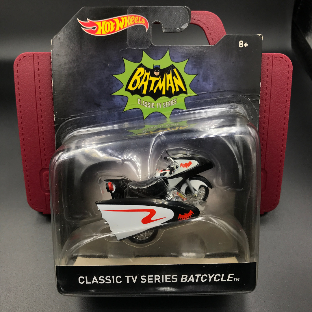 Mattel Hot Wheels Batman Classic TV Series Batcycle (2015), Hobbies ...