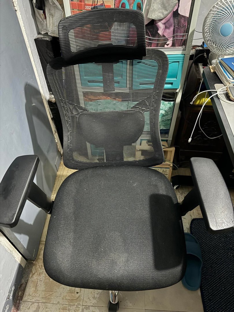 Office Chair with lumbar support and head rest (with defect that needs ...