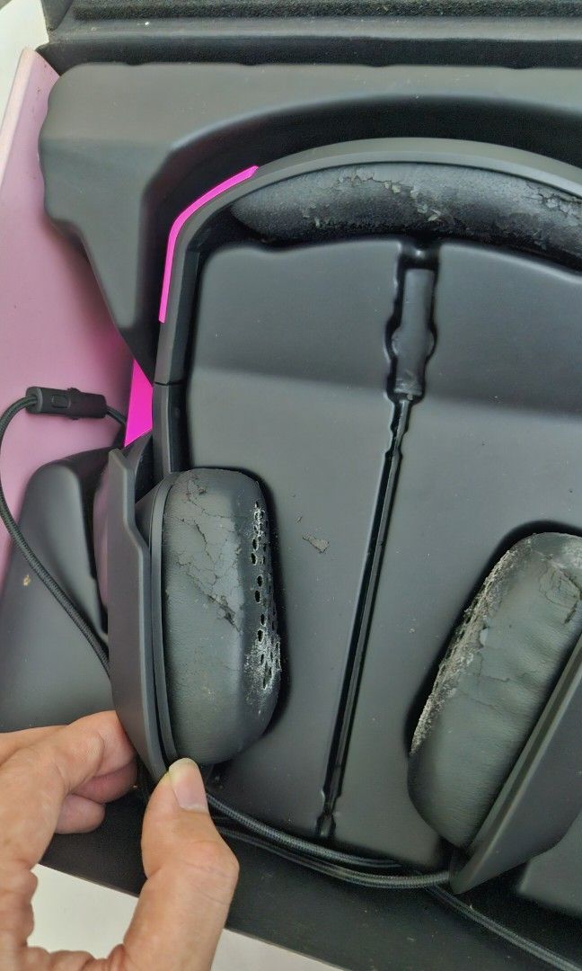 Razer x Overwatch Meka, Audio, Headphones & Headsets on Carousell