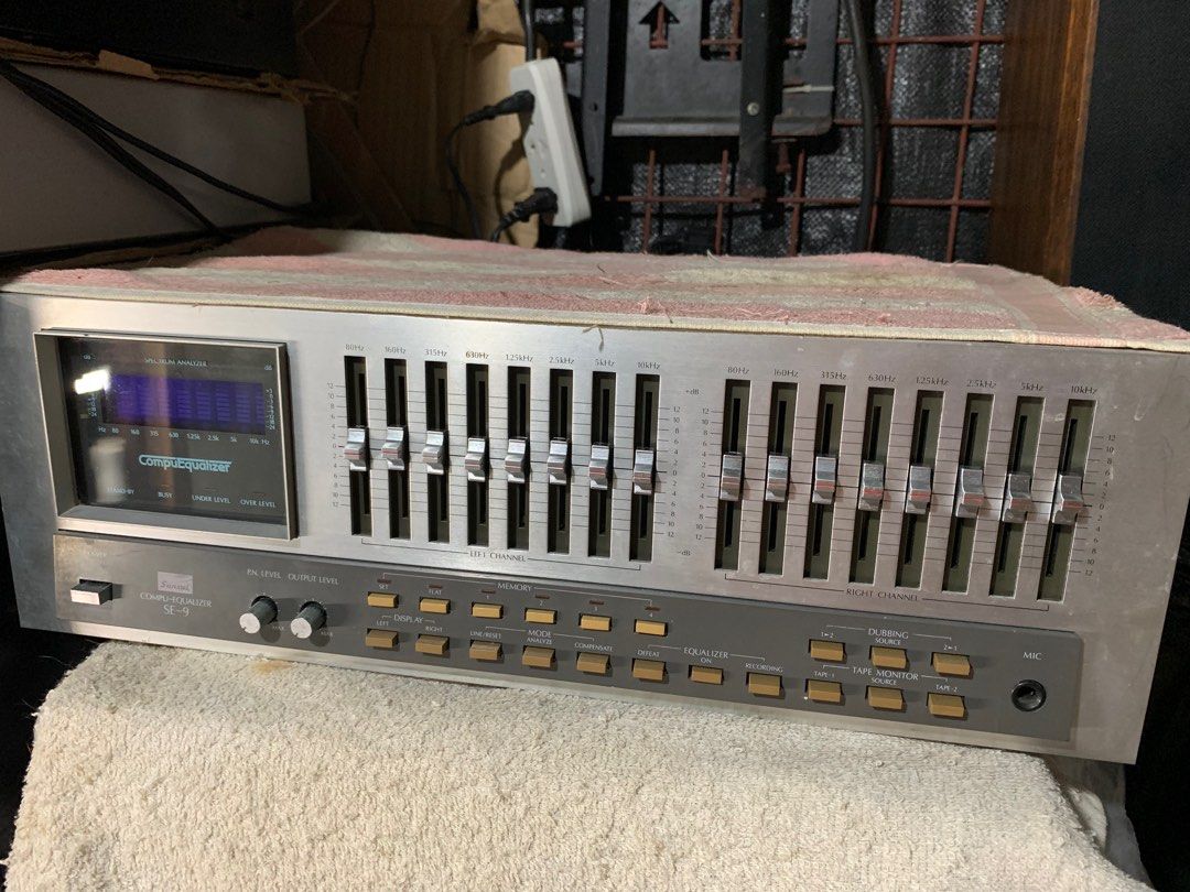 SANSUI COMPU-EQUALIZER SE-9 AC 220 VOLTS 50/60 HZ 30 WATTS MADE IN ...