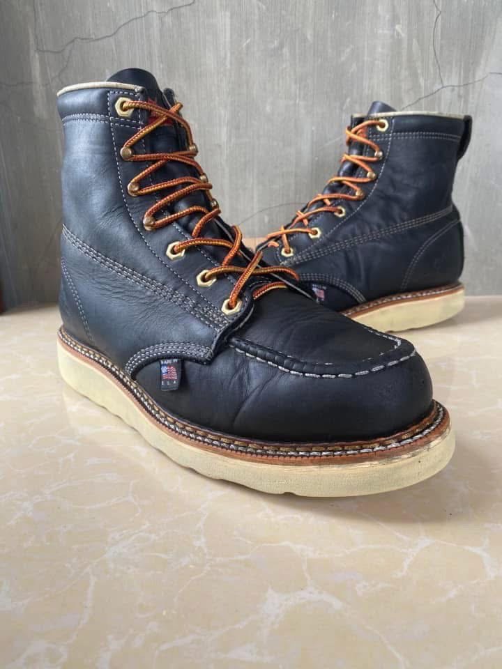 Thorogood Moc Toe Size: 8D With original insole pad., Men's Fashion ...