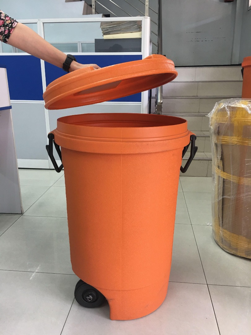 trash bin trolling bin, Everything Else, Looking For on Carousell