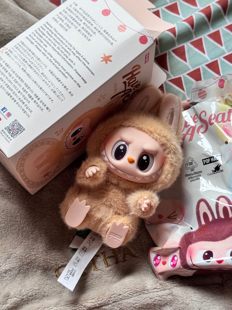 WTS Popmart Labubu V2 Baba, Hobbies & Toys, Toys & Games on Carousell