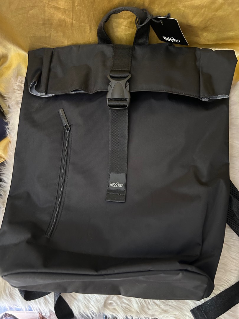 Authentic Mossimo Laptop/backpack Bag, Men's Fashion, Bags, Backpacks ...