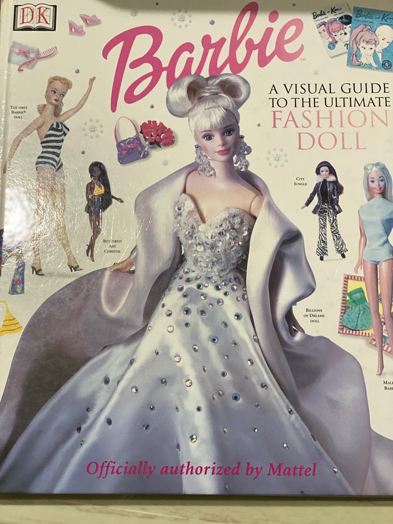 Barbie history book vintage, Buku & Alat Tulis, Buku Anak-Anak di Carousell