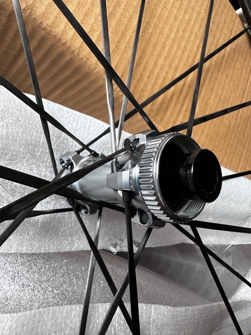 Carbon wheelset 1155 gm , Ultralight, Ceramic Bearings, Carbon Fiber ...