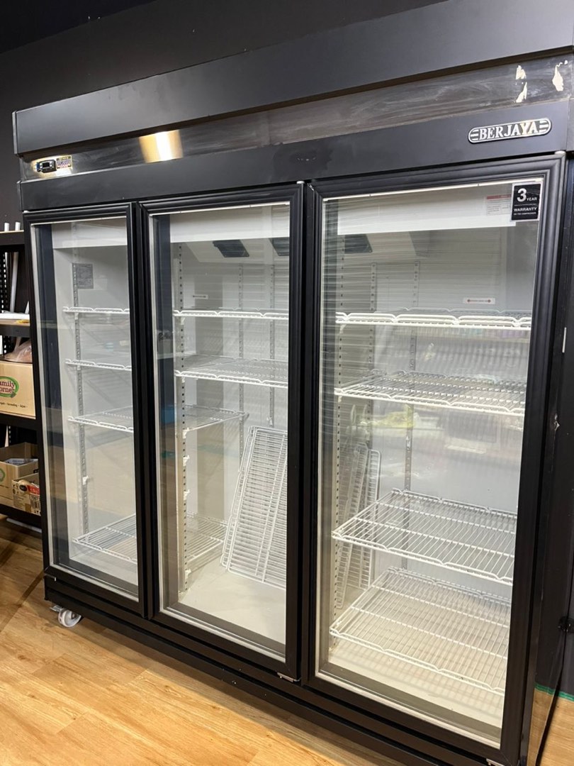 Chiller jenama BERJAYA, TV & Home Appliances, Kitchen Appliances ...