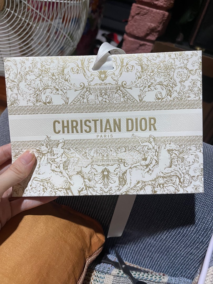 Christian Dior paperbag original, Women's Fashion, Watches ...