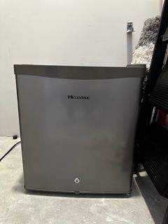 Hisense Mini Bar Fridge 60L, TV & Home Appliances, Kitchen Appliances ...