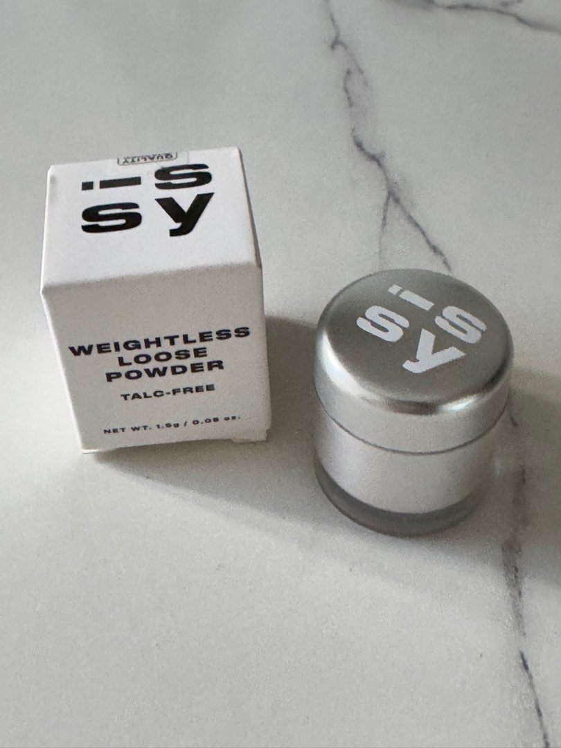 Issy and Co Mini Weightless Loose Powder - Translucent Finish, Beauty ...