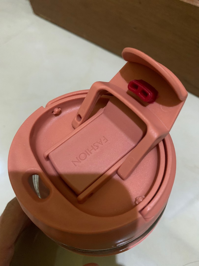 JUICE TUMBLER TEMPAT JUS, Kitchen & Appliances di Carousell
