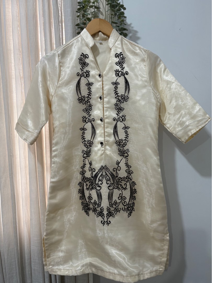 Modern Filipiniana Barong Dress with Black Details, Women's Fashion ...
