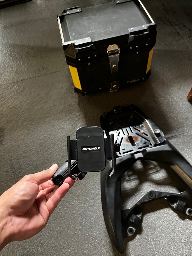 Motorcycle set box and bracket with phone holder, Motorbikes, Motorbike ...