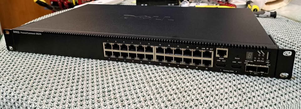 (used) Dell PowerConnect 5524 24+2 Gigabit Layer 3 enterprise managed ...