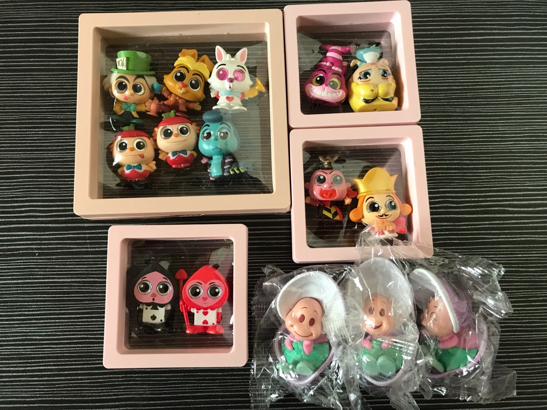 Alice in Wonderland Doorable Set, Hobbies & Toys, Toys & Games on Carousell