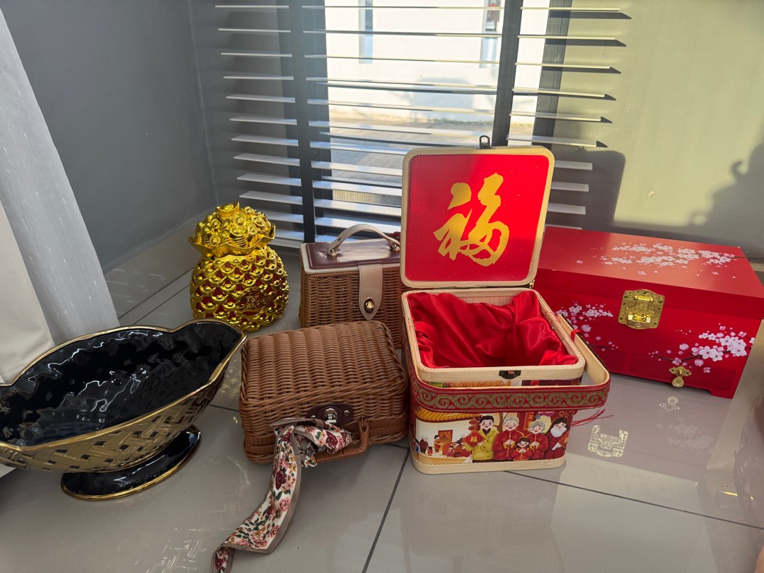 Assorted CNY deco ( from gift/hamper), Furniture & Home Living, Home ...
