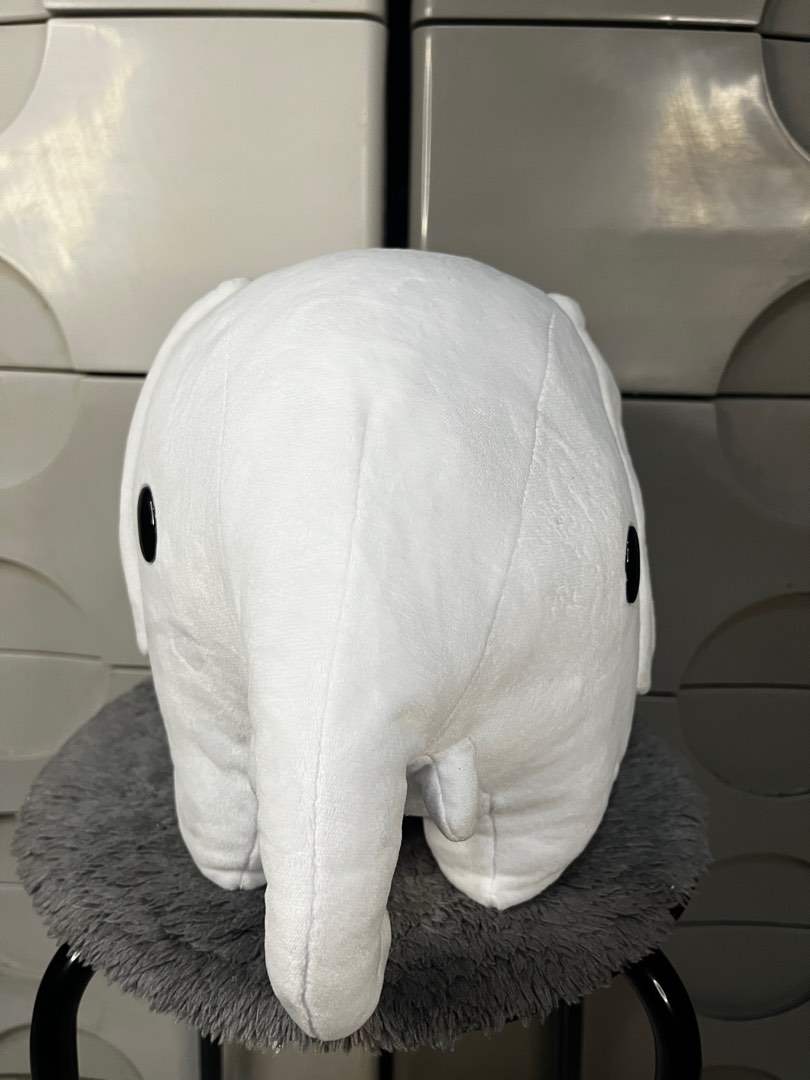 Bruna Animal Amusement Miffy and Friends Jumbo White Elephant Plush ...