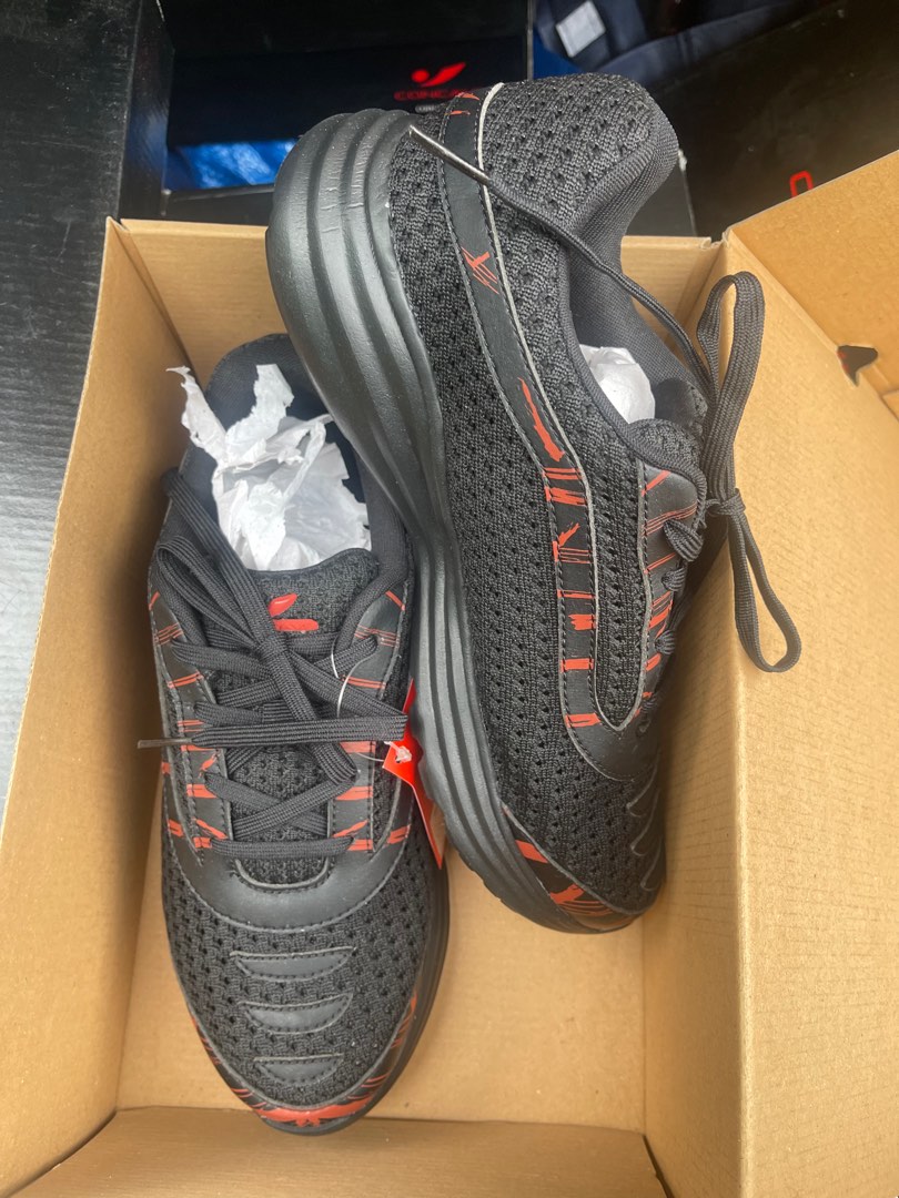 Concave Garuda Running, Fesyen Pria, Sepatu , Sneakers di Carousell