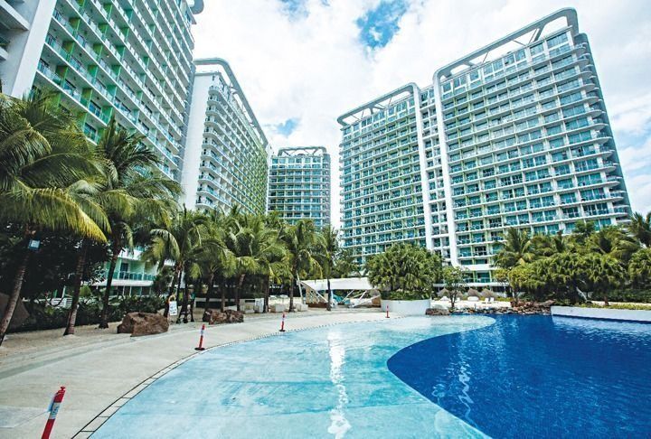 Condominium For Sale in Level 2, Rio (East) Building, Azure Urban ...